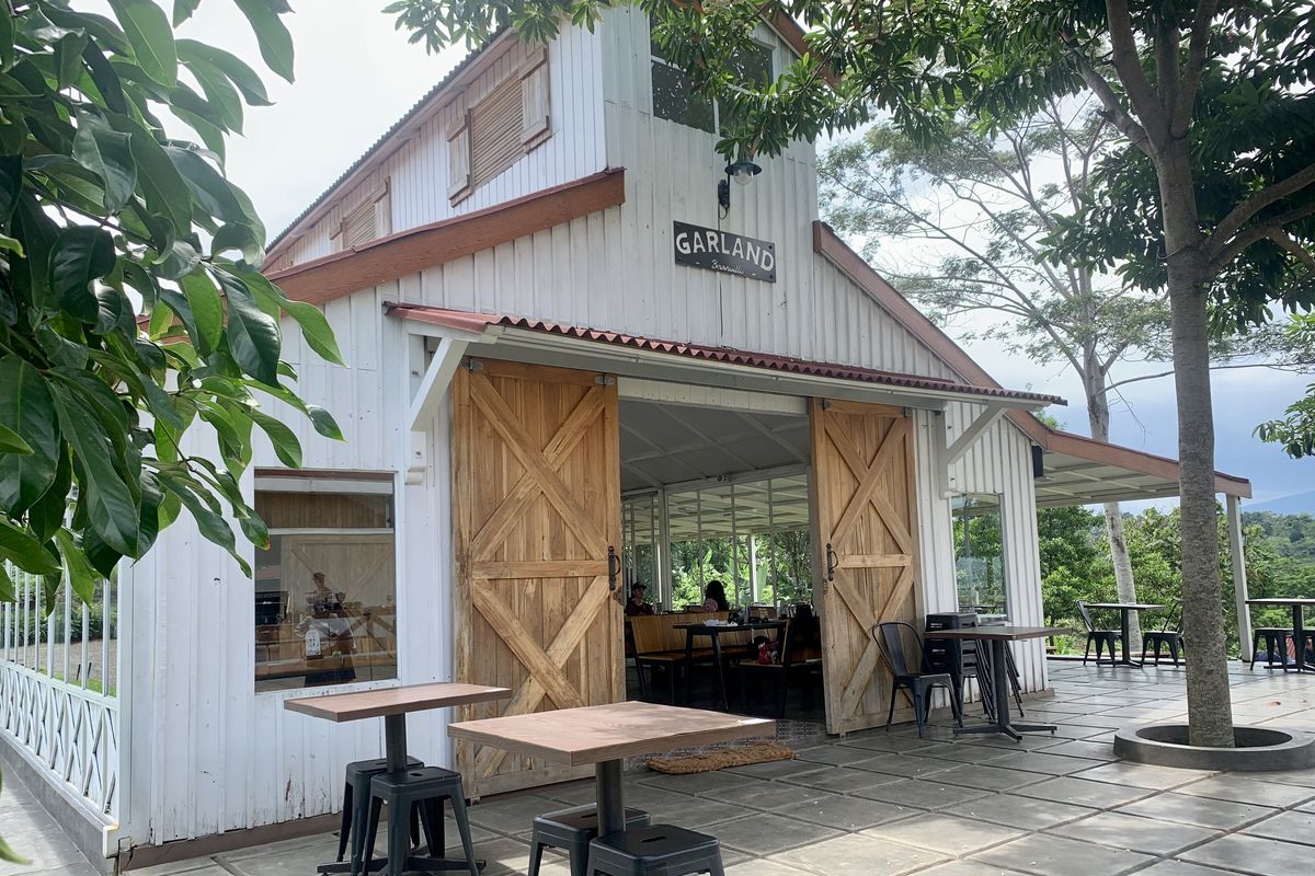 Ada Wisata ala Swiss di Garut Pemandangan Gunung, Tiket Masuk Bisa ...