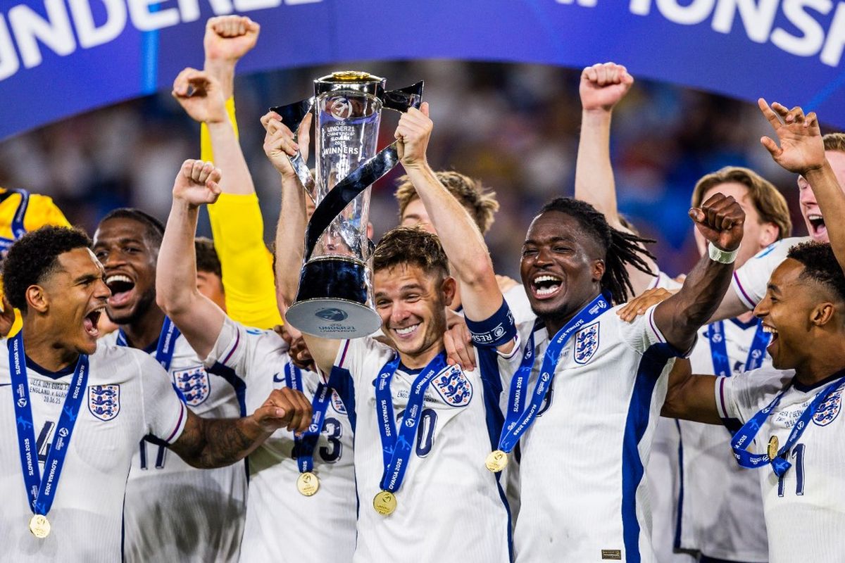 Fiorentina Ingin Boyong Kapten Timnas U21 Inggris ke Serie A