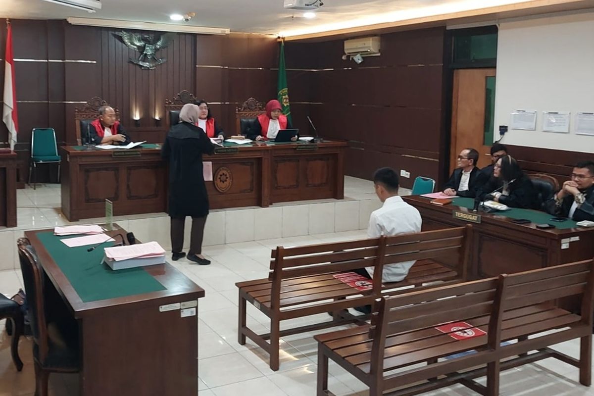 Sidang Kecelakaan BMW Maut UGM, Terdakwa Christiano Dituntut 2 Tahun ...