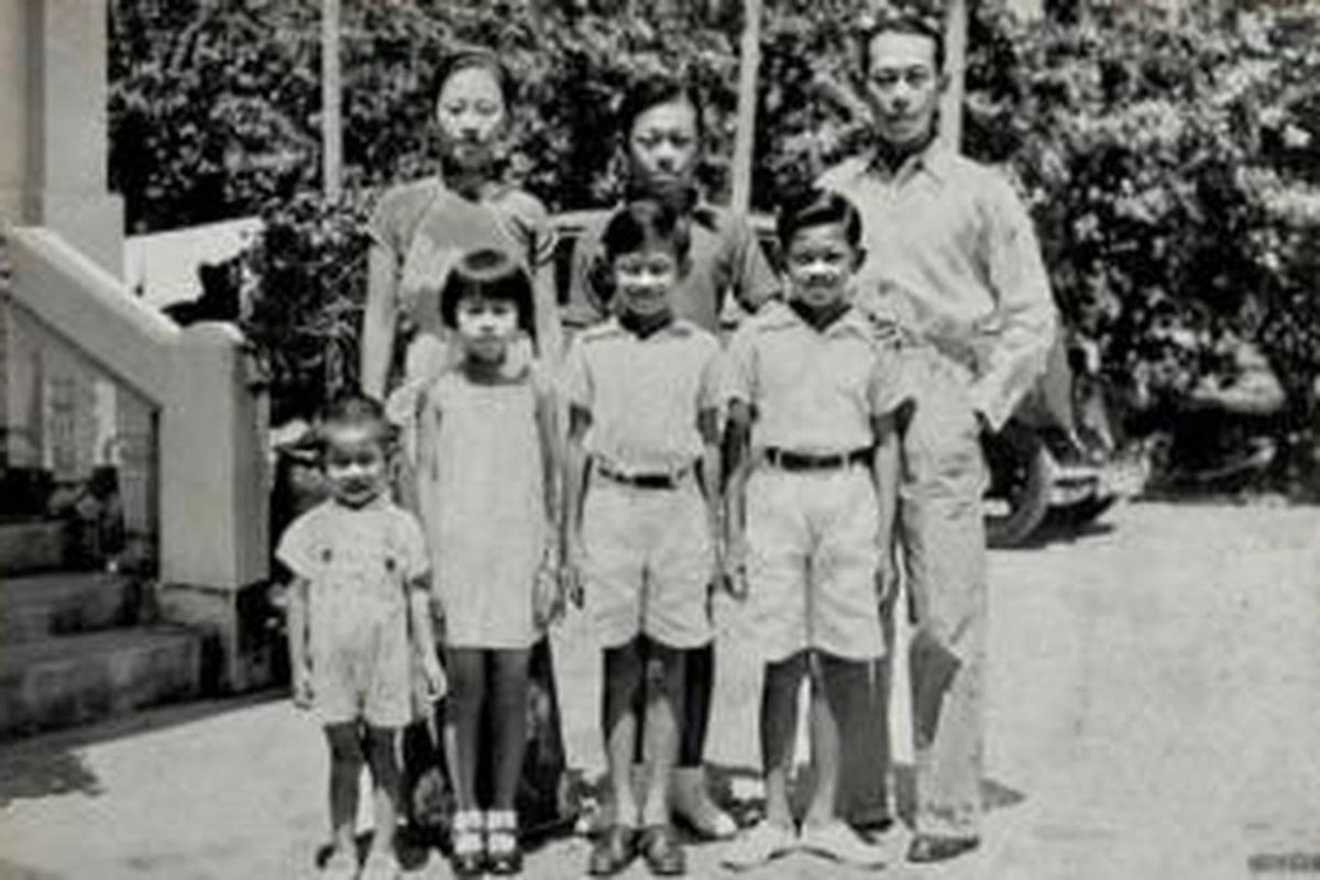 Mencari Ayah Bunda Lee Kuan Yew di Semarang