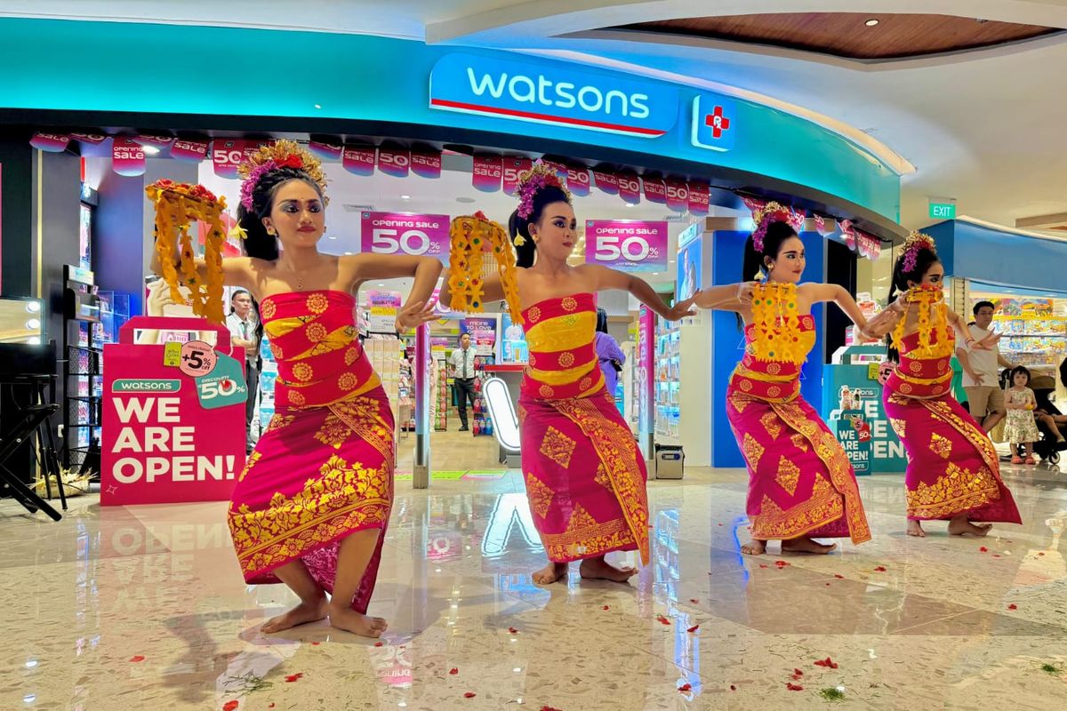 Watsons Buka Gerai Baru di Icon Bali Mall, Ada Diskon 50 Persen