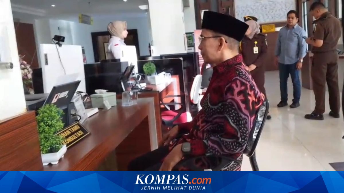 TGB Kembali Diperiksa Kejati NTB, Masuk Ruang Pidsus