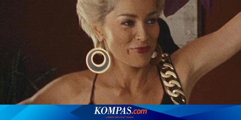 Sharon Stone Still Smoking Hot in A Bikini