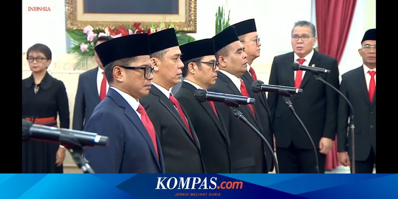 Jokowi Lantik Paiman Raharjo Menjadi Wakil Menteri Desa dan PDTT