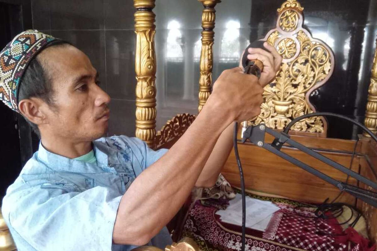 Kisah Muammar 10 Tahun Jadi Marbot, Bahagia Layani Umat Meski Honor Kecil