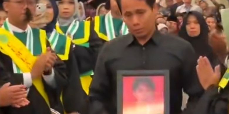 Berita Terkini Harian Wisuda Unisa Yogyakarta Terbaru Hari Ini - Kompas.com