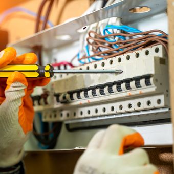 Cara Menurunkan Tagihan Listrik di Rumah, Bikin Hemat Pengeluaran