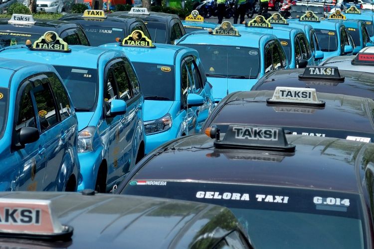 Detail 9 Revisi Peraturan Taksi "Online"