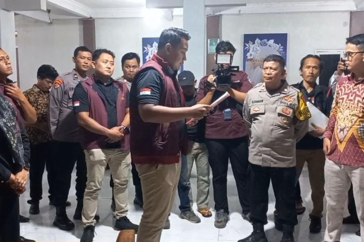 Kades Kohod Arsin Merasa Difitnah, Bantah Palsukan Surat Izin Pagar Laut Tangerang
