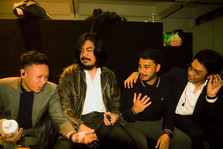 Lirik dan Chord Lagu 33x - Perunggu