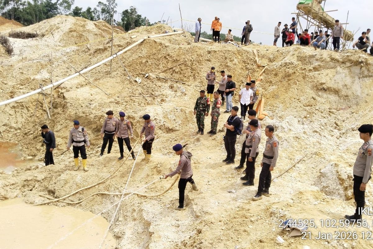Polda Jambi Usut Tragedi Longsor Tambang Emas Ilegal di Sarolangun yang ...