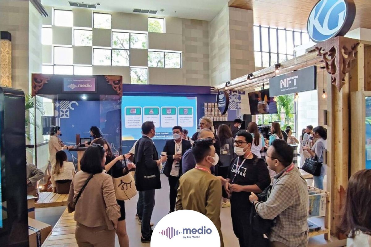 Medio Suguhkan Pengalaman Live Podcast di APMF 2022
