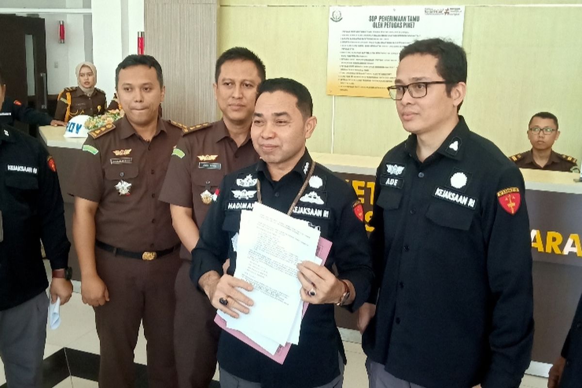 Dugaan Korupsi Dinas Pendidikan Sumbar, Kepala Biro sampai Guru Jadi ...
