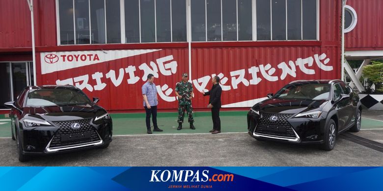 Jadi Mobil Resmi KTT G20, Toyota Perkenalkan Lexus UX300e ke Paspampres