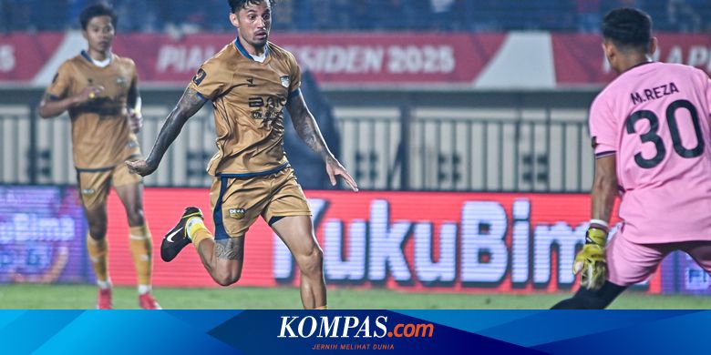 Skor HT Dewa United Vs Persebaya 0-0: Gol Indah Fano Dianulir, Tumbas Kartu Merah
