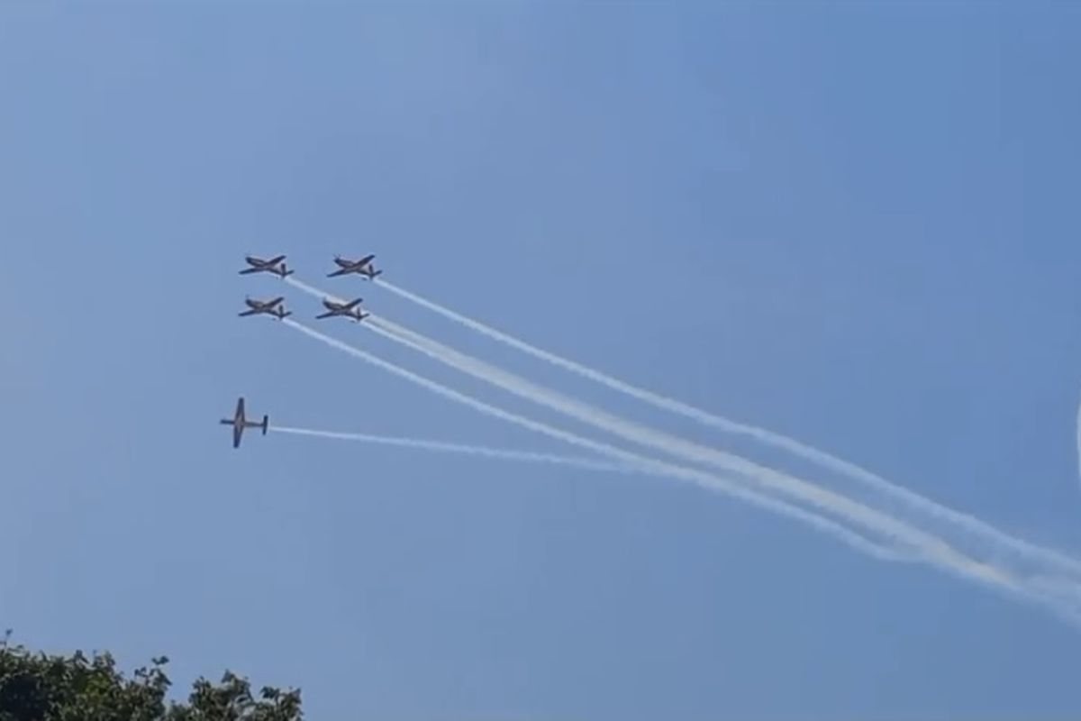 Tim Dynamic Pegasus TNI AU Pertama Kali Pamer ke Publik, Pesawat KT-1B ...