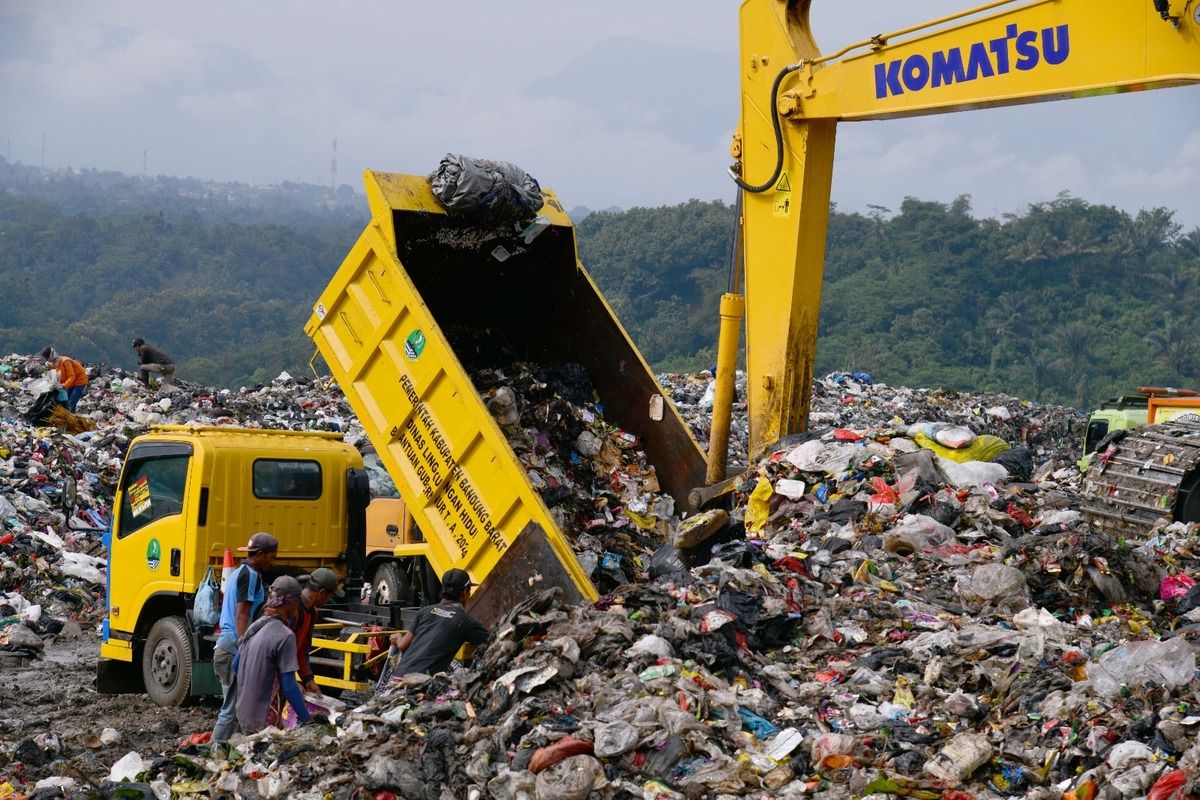 Kuota Buang Sampah di TPA Sarimukti Dibatasi, Truk Bisa Terpaksa Putar Balik