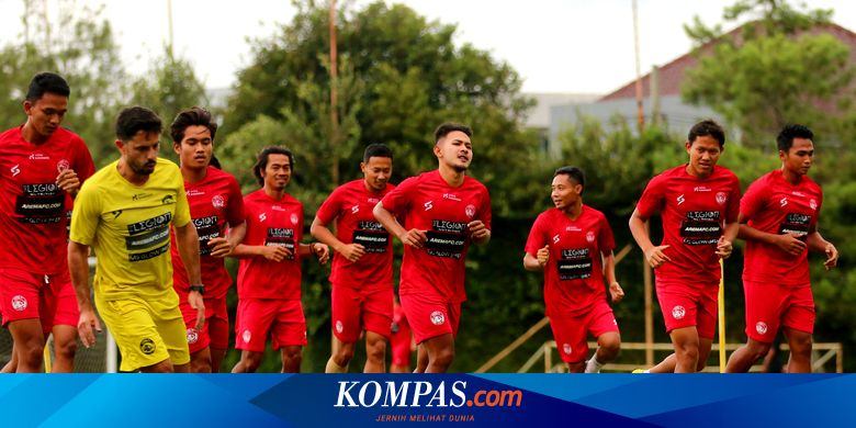 Arema FC Tak Umbar Target di Liga 1, Joko Susilo Lindungi Pemain