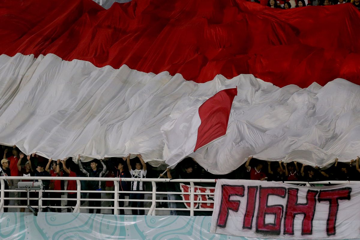 Donatur Camilan dan 1.500 Ultras Garuda Berdiri di Belakang Timnas ...