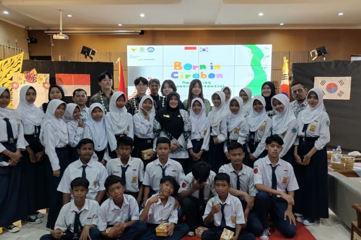 Kisah Payung dan Kertas Origami di Cirebon, Jejak Kemitraan Indonesia ...