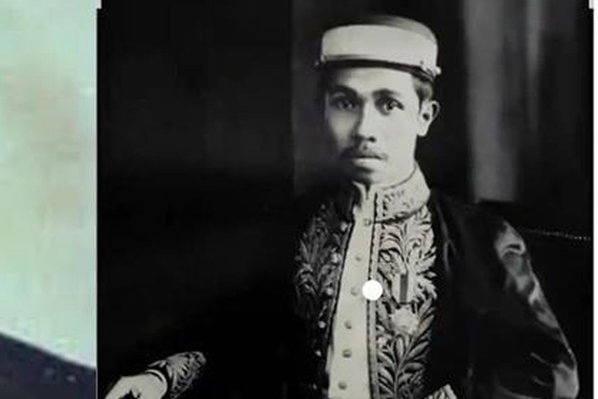 Profil Sultan Muhammad Salahuddin: Raja Bima XIV, Kini Jadi Pahlawan ...