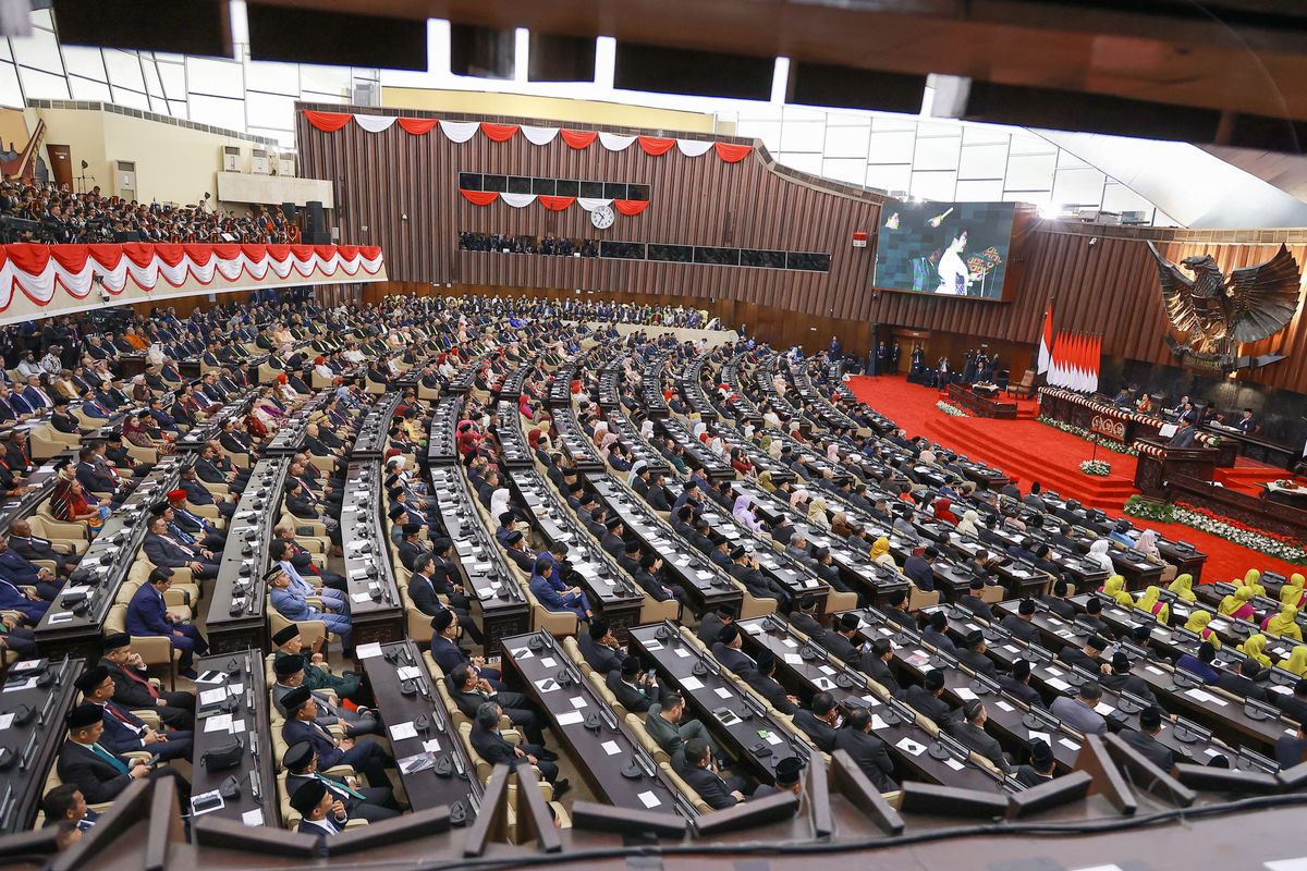 MK Kabulkan Keterwakilan Perempuan di DPR, Siapa Saja "Kartini" di ...