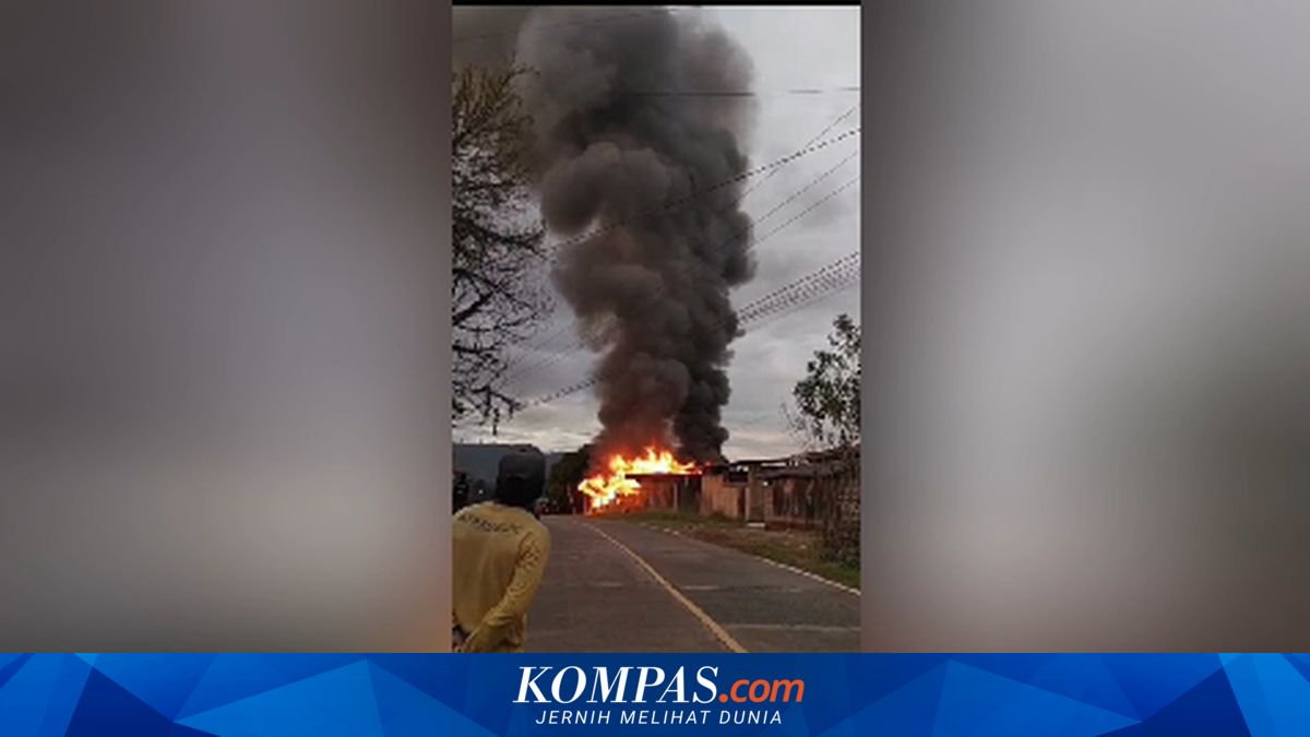 Anak-anak Main Korek Api Saat Isi Bensin Eceran, 3 Rumah di Mamasa ...