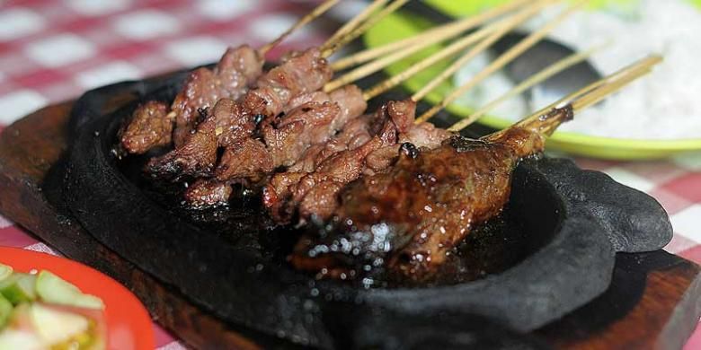 5 Tempat Makan Keluarga di Bandung, mulai Rp 15.000