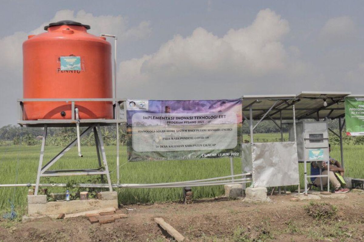 Mahasiswa PNC Inovasi Solar Home System untuk Pengairan Sawah Halaman ...