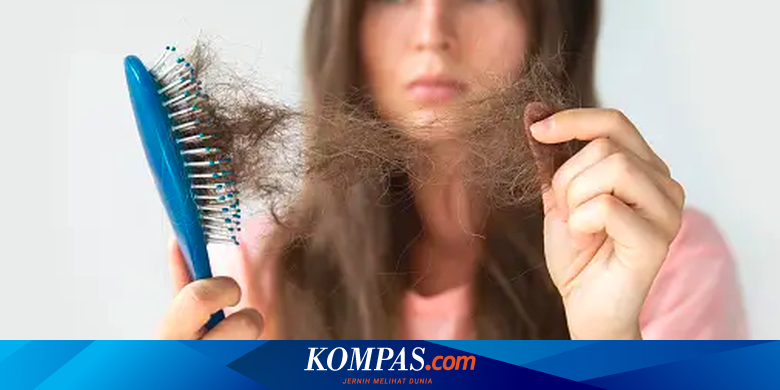 11 Penyebab Rambut Rontok Parah dan Cara Mengatasinya