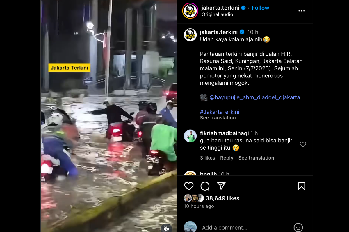Banjir Melanda Jakarta: Banyak Motor Mogok di Jalan Rasuna Said