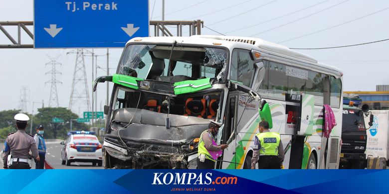 Kronologi Bus Peziarah Tabrak Truk di Tol Surabaya-Gempol, 3 Tewas, Berawal Penumpang Depresi ...