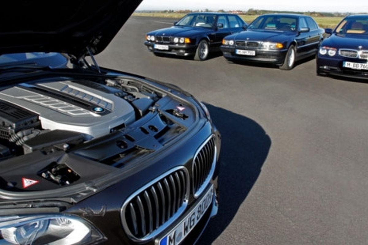 Sepenggal Sejarah Mesin V12 BMW