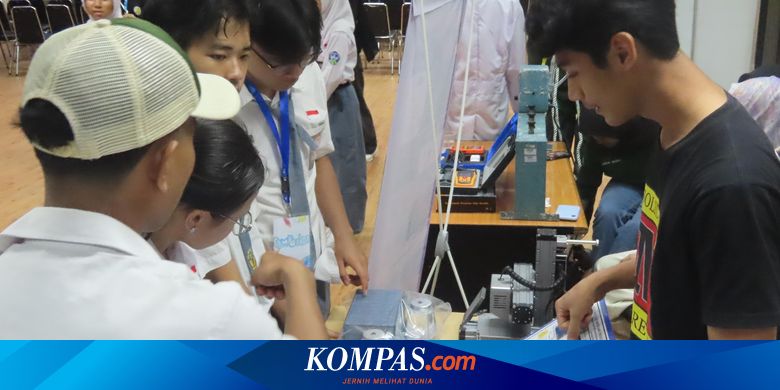 Cetak Insinyur Siap Kerja, President University Kenalkan Dunia Kerja