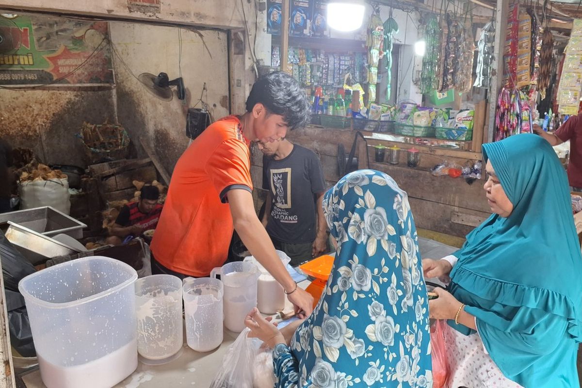 Kelapa Bengkulu Dibeli Perusahaan, Harga Santan Tembus Rp 30.000 Per ...