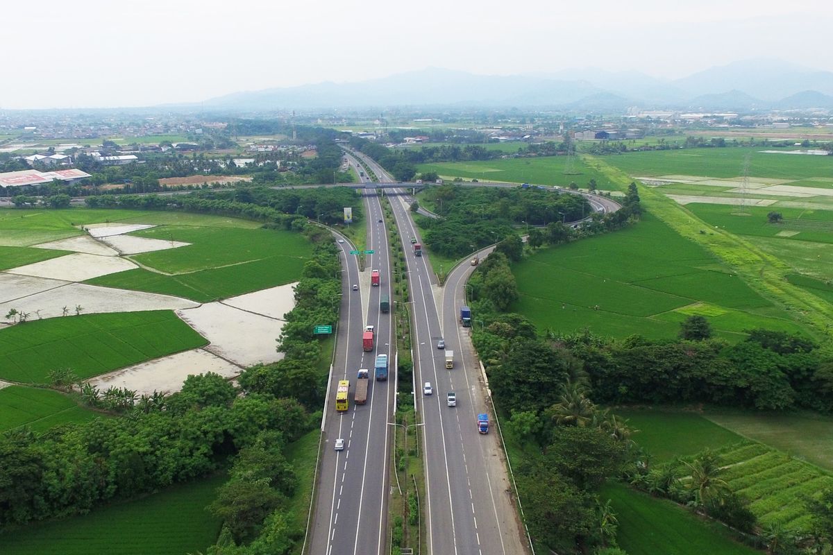 Lalu Lintas di Ruas Tol ASTRA Infra Masih Tinggi Jelang Lebaran