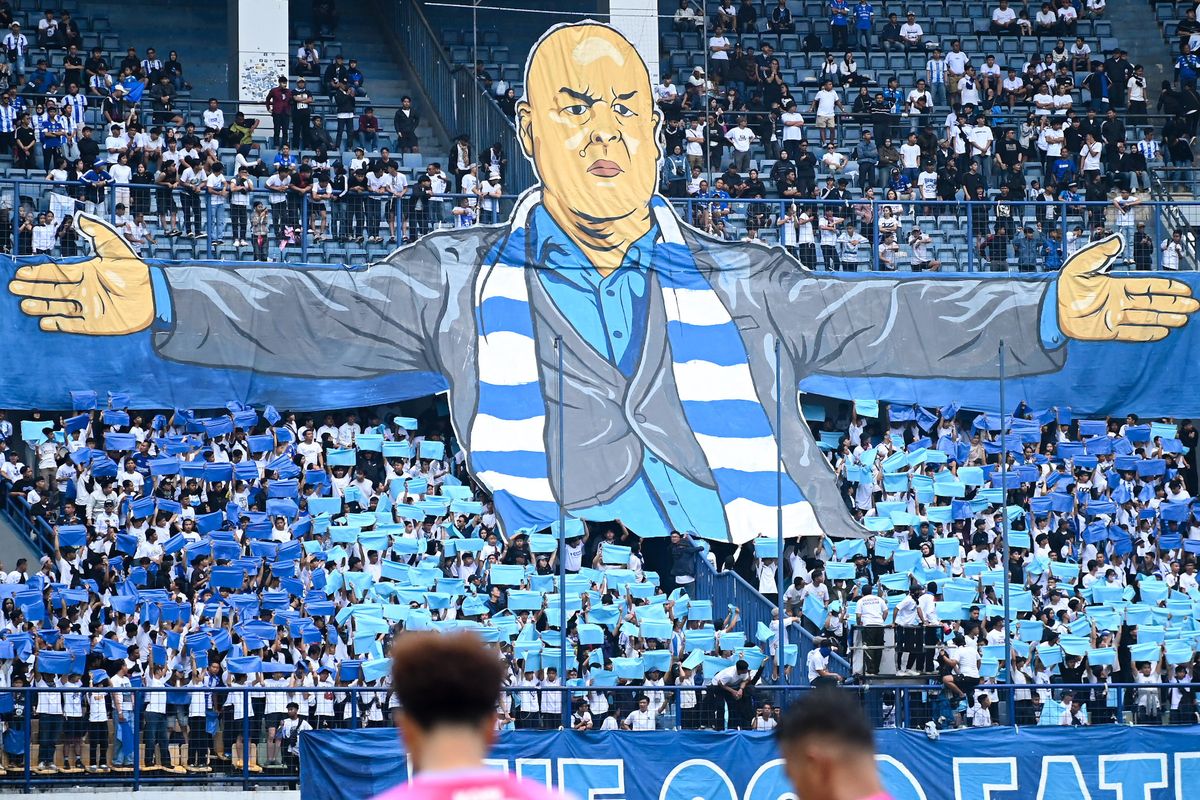 Respons Bobotoh Mendengar Bojan Hodak Selesai Jadi Pelatih Persib