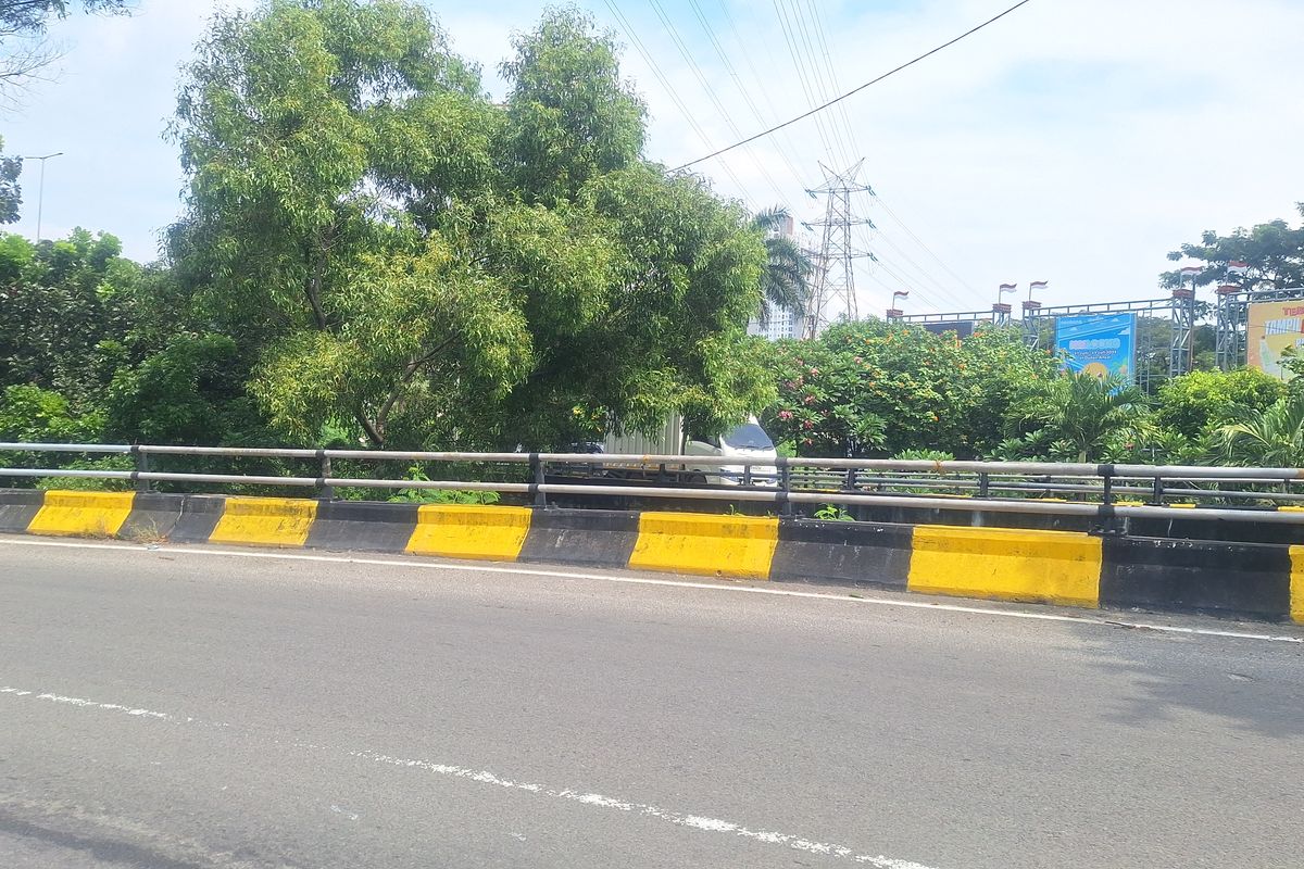 Pembatas Besi Flyover Ancol yang Hilang Sudah Diperbaiki