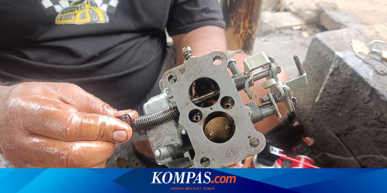 Memilih Tingkat Oktan Bensin yang Tepat Buat Mobil dengan Karburator