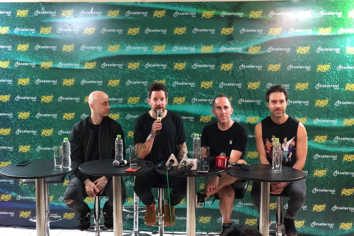 Keseruan Simple Plan Manggung di Everblast Festival, Kenang Kolaborasi ...