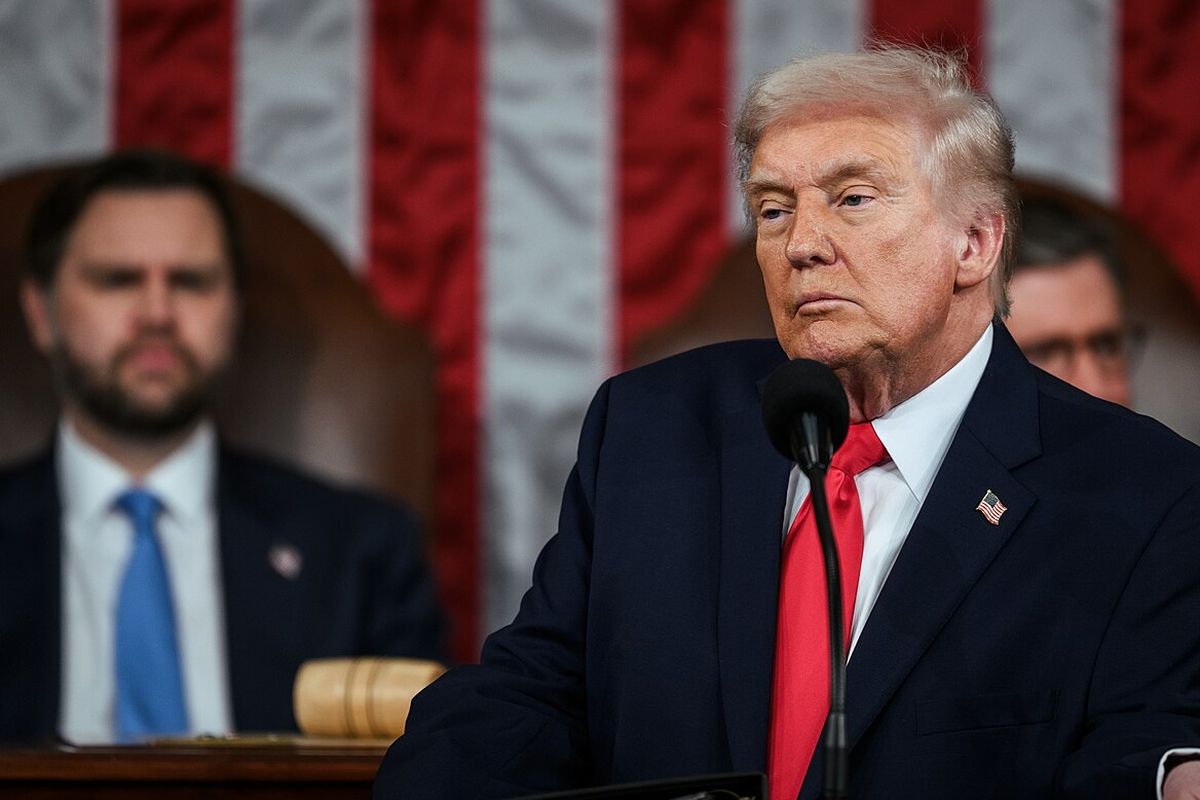 Trump Tulis Surat "Wasiat" untuk Wakilnya jika Ia Dibunuh Saat ke China