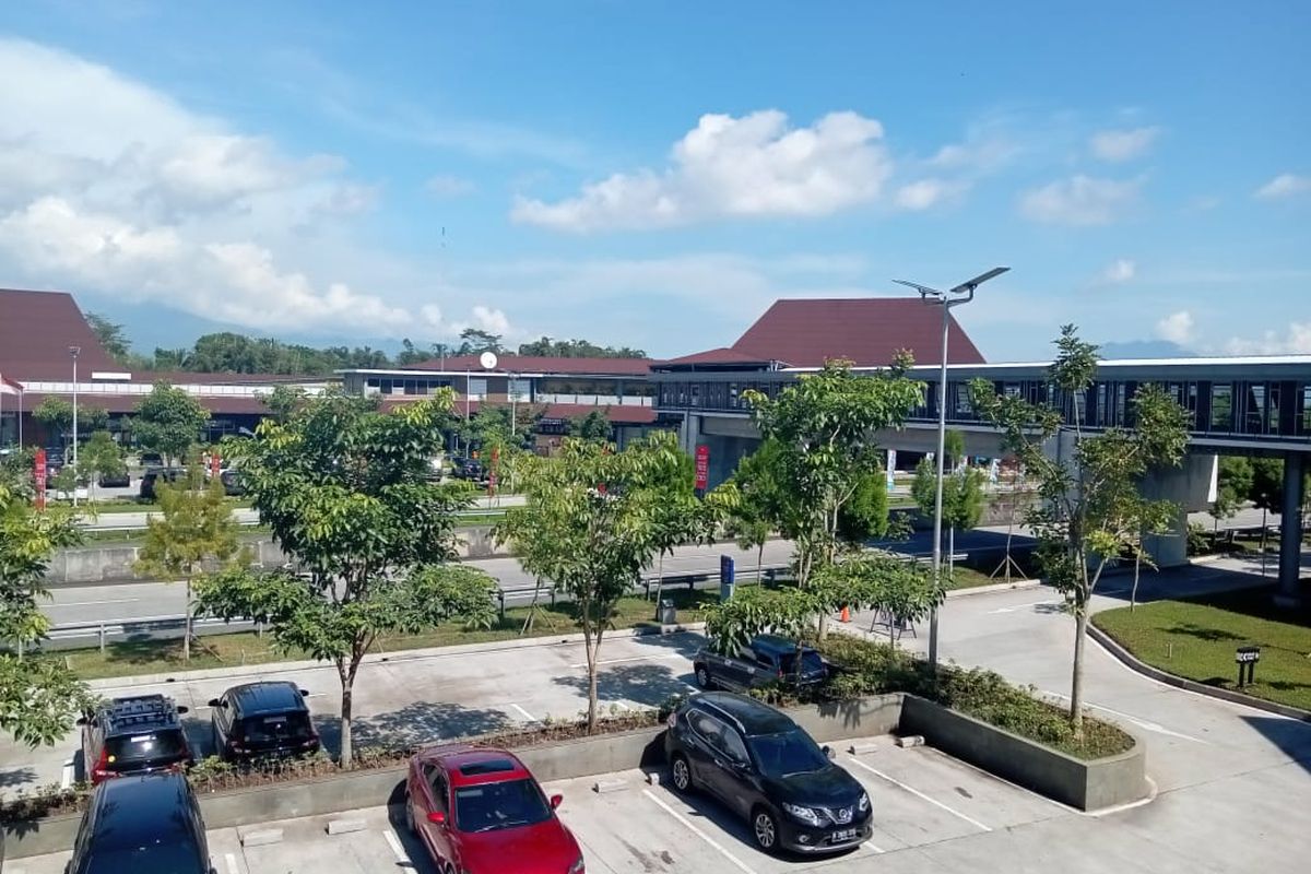 Desain Tata Letak Rest Area Jalan Tol Dinilai Tak Ideal, Ini Alasannya