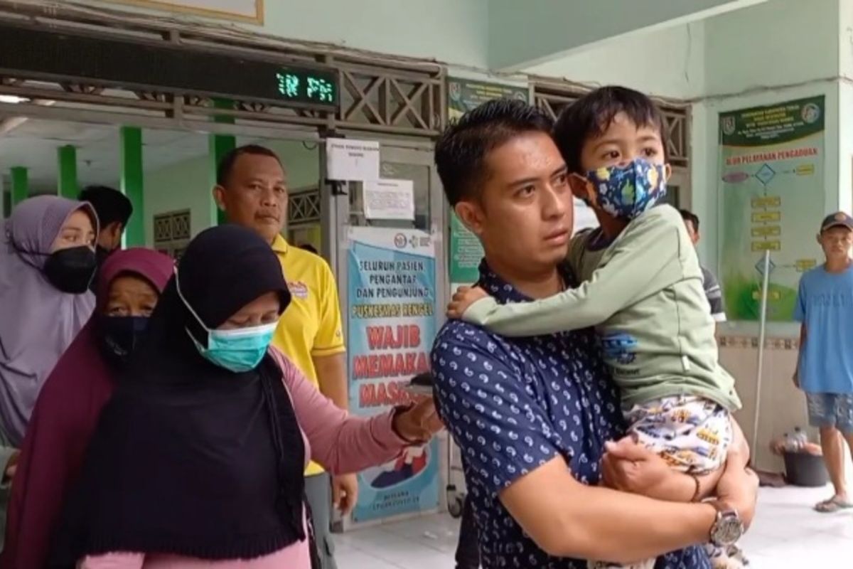 Perahu Terbalik di Tuban, Noviandi Kembali Berenang ke Tengah untuk ...