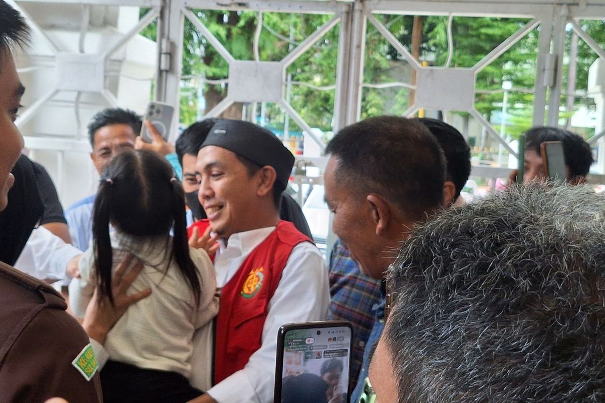 Sidang Dakwaan Owner Fenny Frans, Daeng Sila Mendapatkan Dukungan Emosional