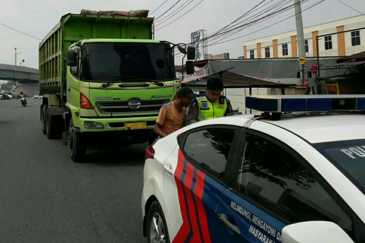 20 Truk Tonase Kena Tilang karena Masuk Kota di Pekanbaru