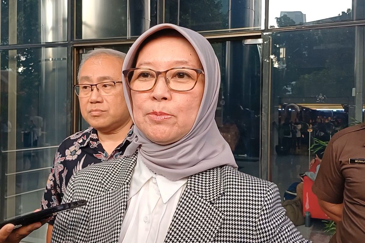 Hampir 7 Jam Diperiksa KPK, Kepala BPH Migas Dikonfirmasi soal Aturan Penyaluran Gas Bumi