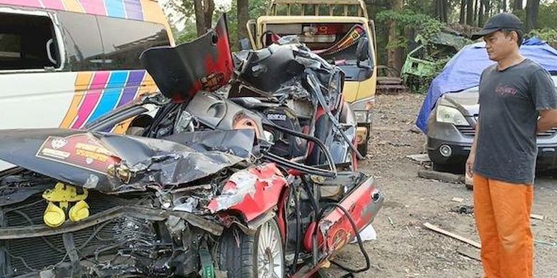 Berita Harian Korban Kecelakaan Tol Cipularang Terbaru Hari Ini - Kompas.com