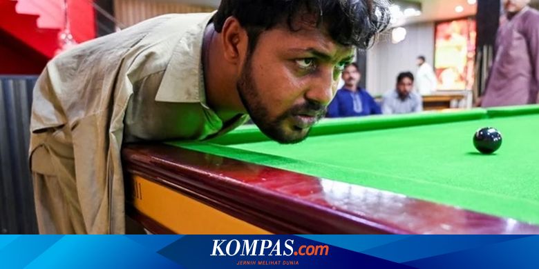 Lahir Tanpa Kedua Lengan, Pria di Pakistan Ini Rupanya Mahir Bermain Biliar