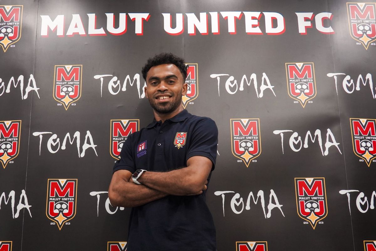 Malut United Resmi Rekrut Duo Kembar Yakob dan Yance Sayuri Malut United Resmi Rekrut Duo Kembar Yakob dan Yance Sayuri