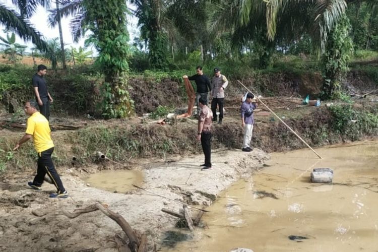 Galian Tambang Emas Ilegal Longsor di Kuansing Riau, Seorang Pria Tewas Tertimbun